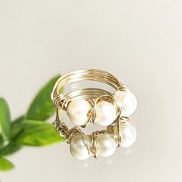 Ylirus | Jewelry | Freshwater Pearl Wrap Ring | Poshmark
